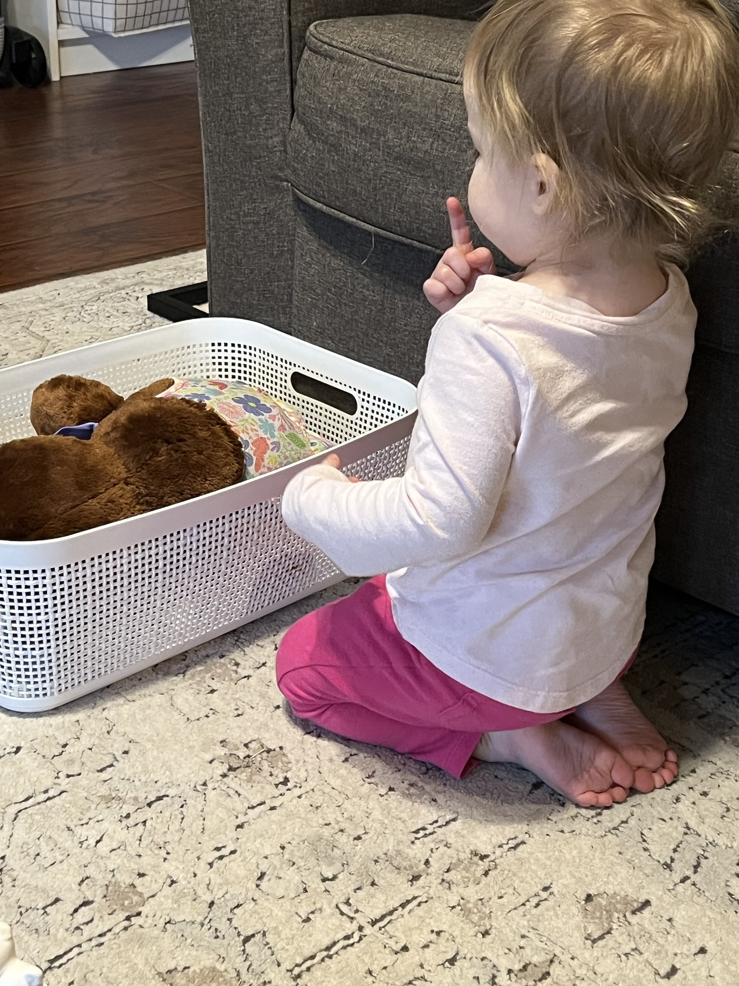 Simply Sunday – Piano Girl
